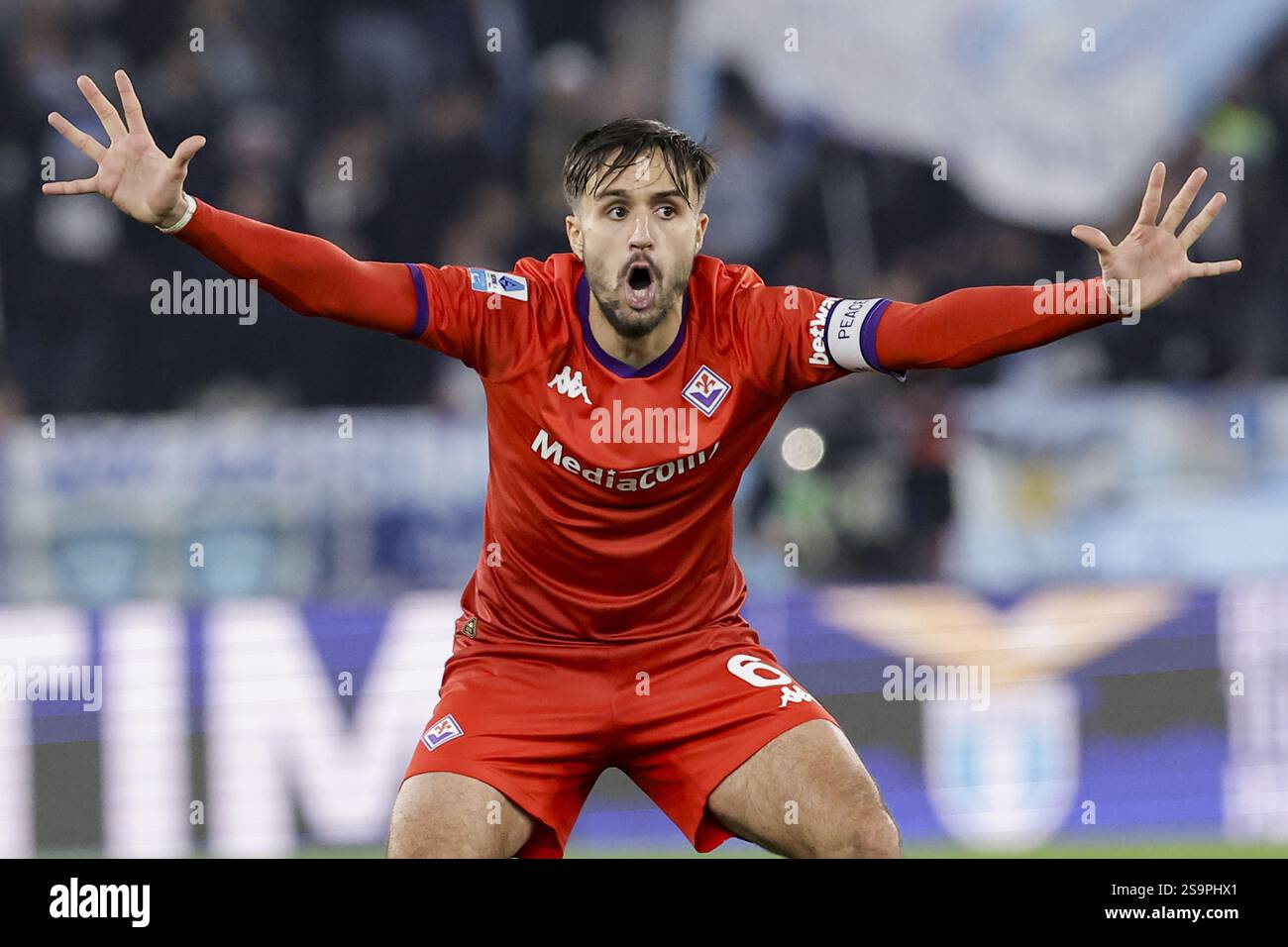 Rome, Italy. 26th Jan, 2025. Fiorentina's Italian defender Luca Ranieri ...