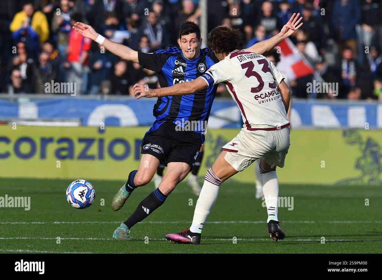 Pisa, Italy. 26th Jan, 2025. Stefano Moreo (Pisa) thwarted by Gianmarco ...