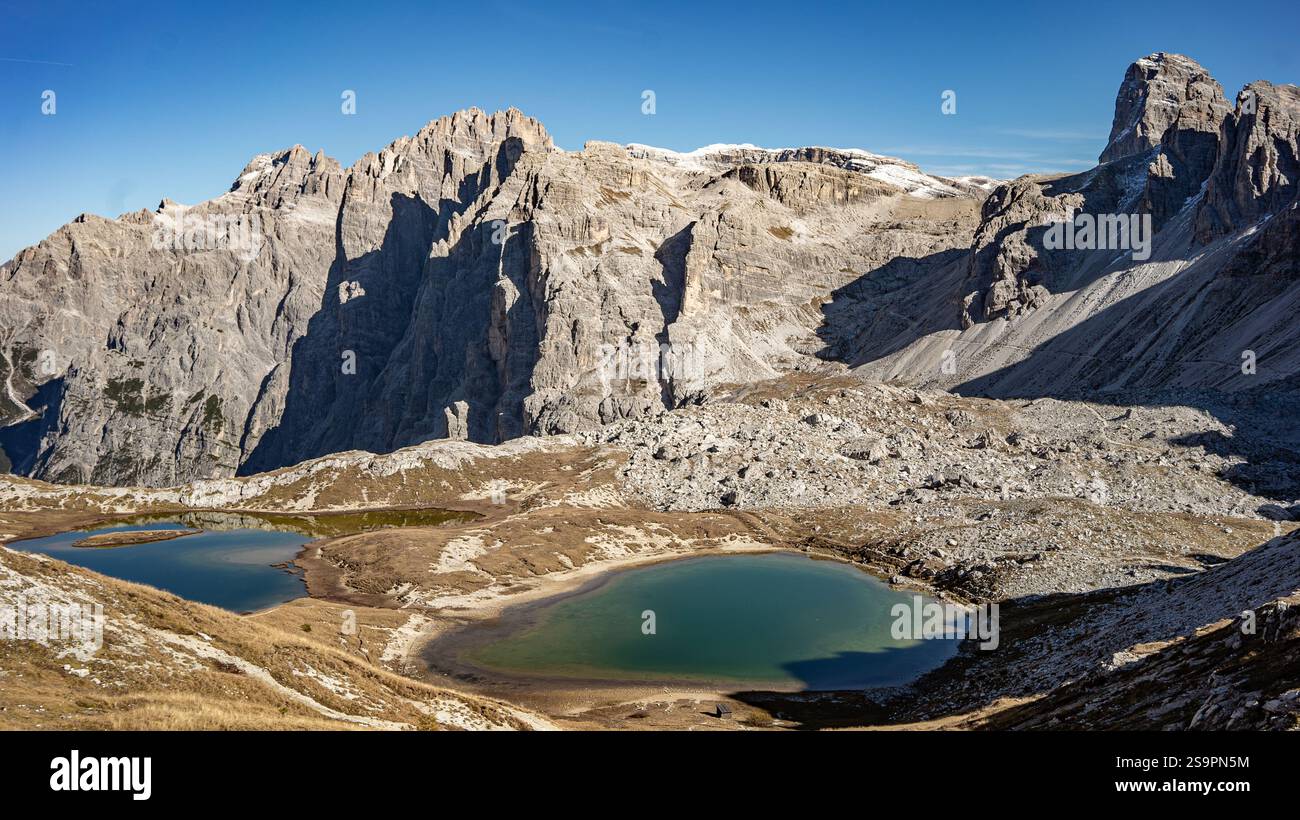 Twin lakes alpine lake hi-res stock photography and images - Alamy