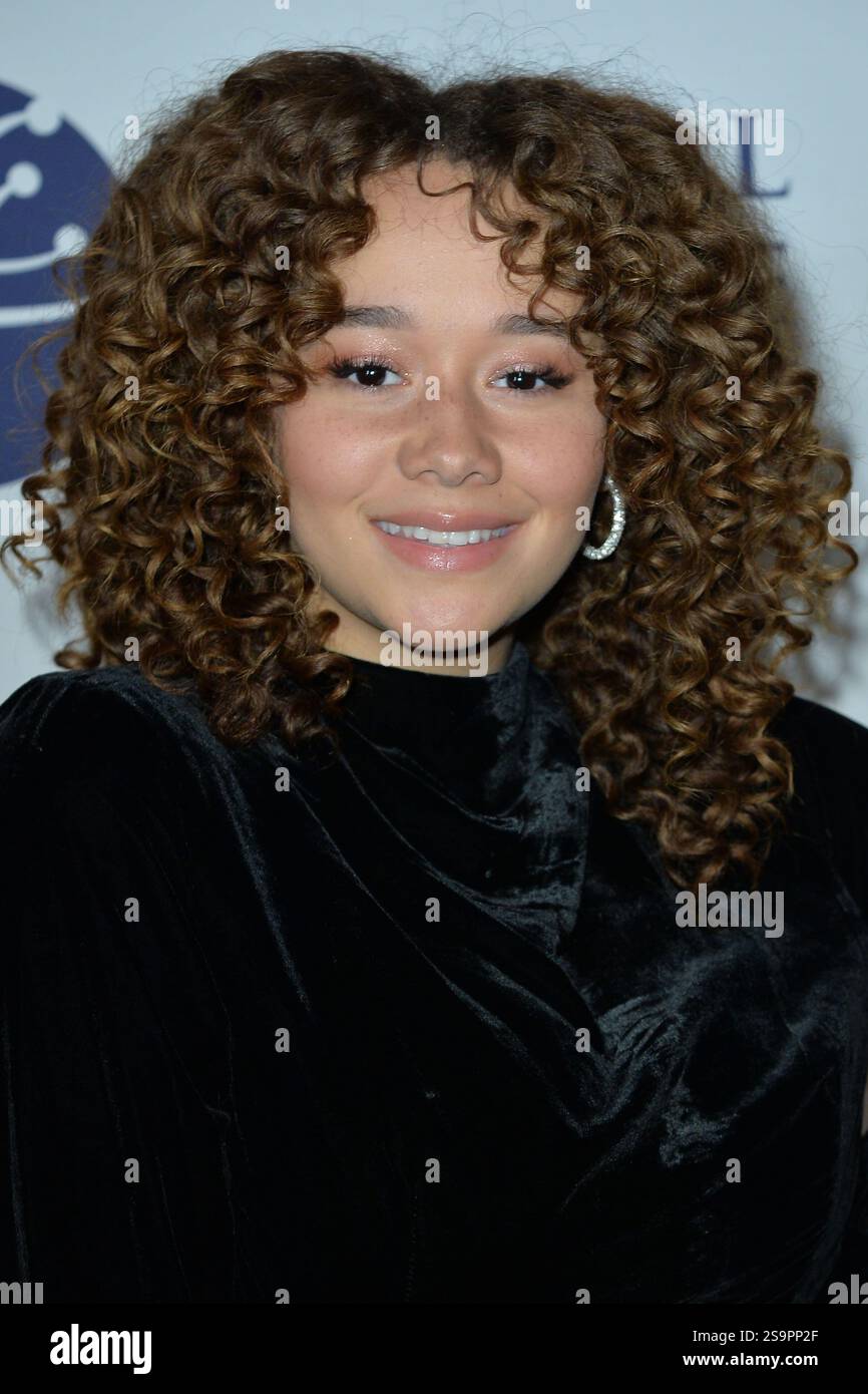 Talia Jackson arriving to the 5th Annual Global Lyme Alliance Gala at ...