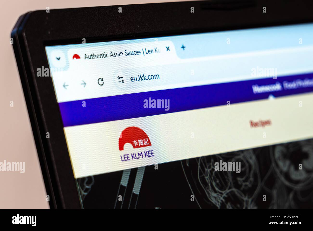 New York, USA - January 26, 2025: Lee Kum Kee website on laptop screen ...