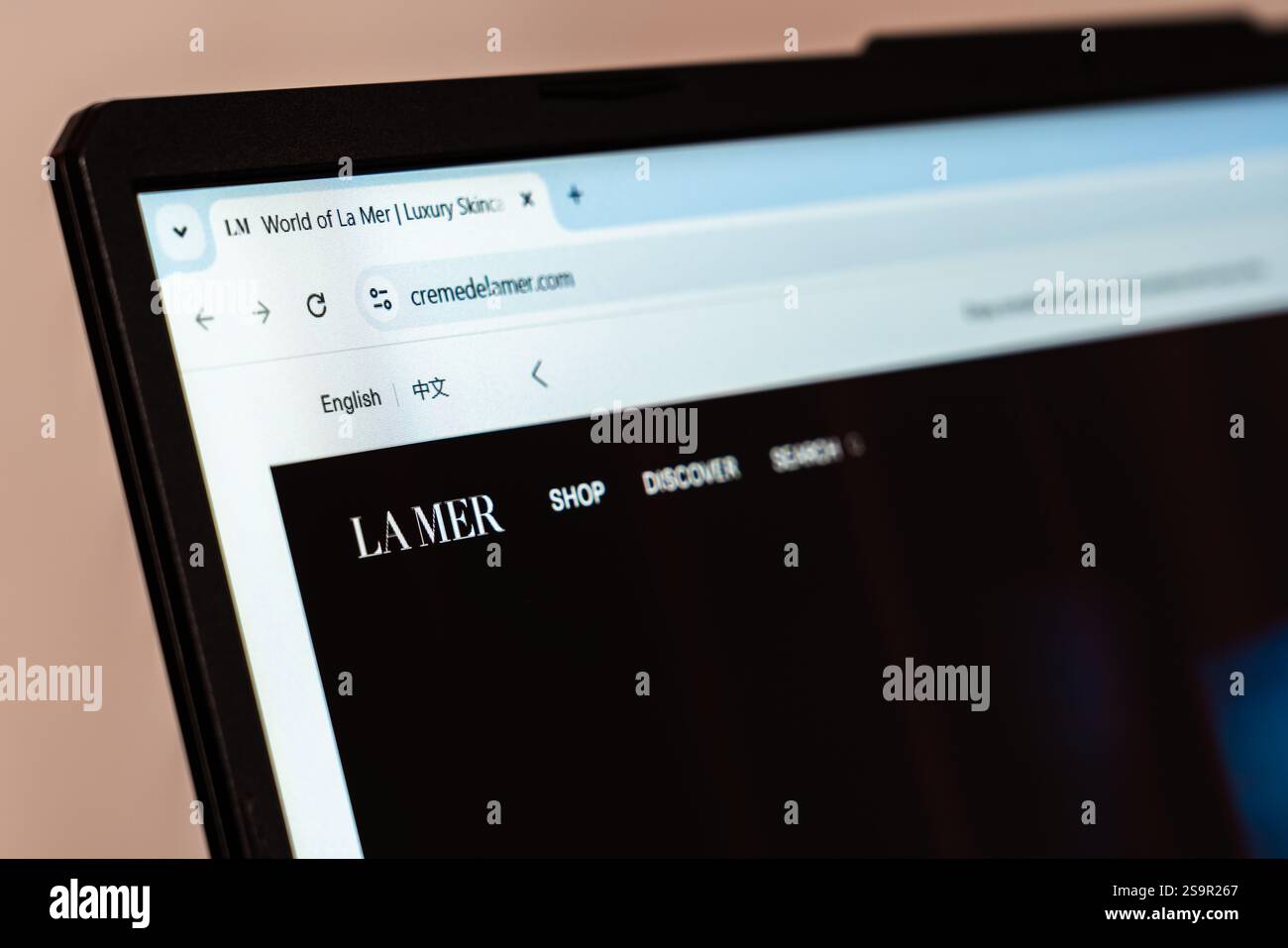 New York, USA - January 26, 2025: La Mer website homepage displaying ...