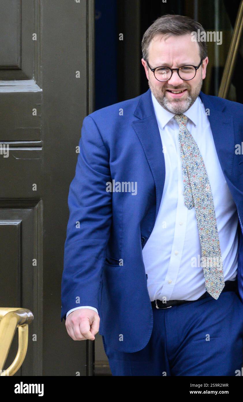 Chris elmore hi-res stock photography and images - Alamy