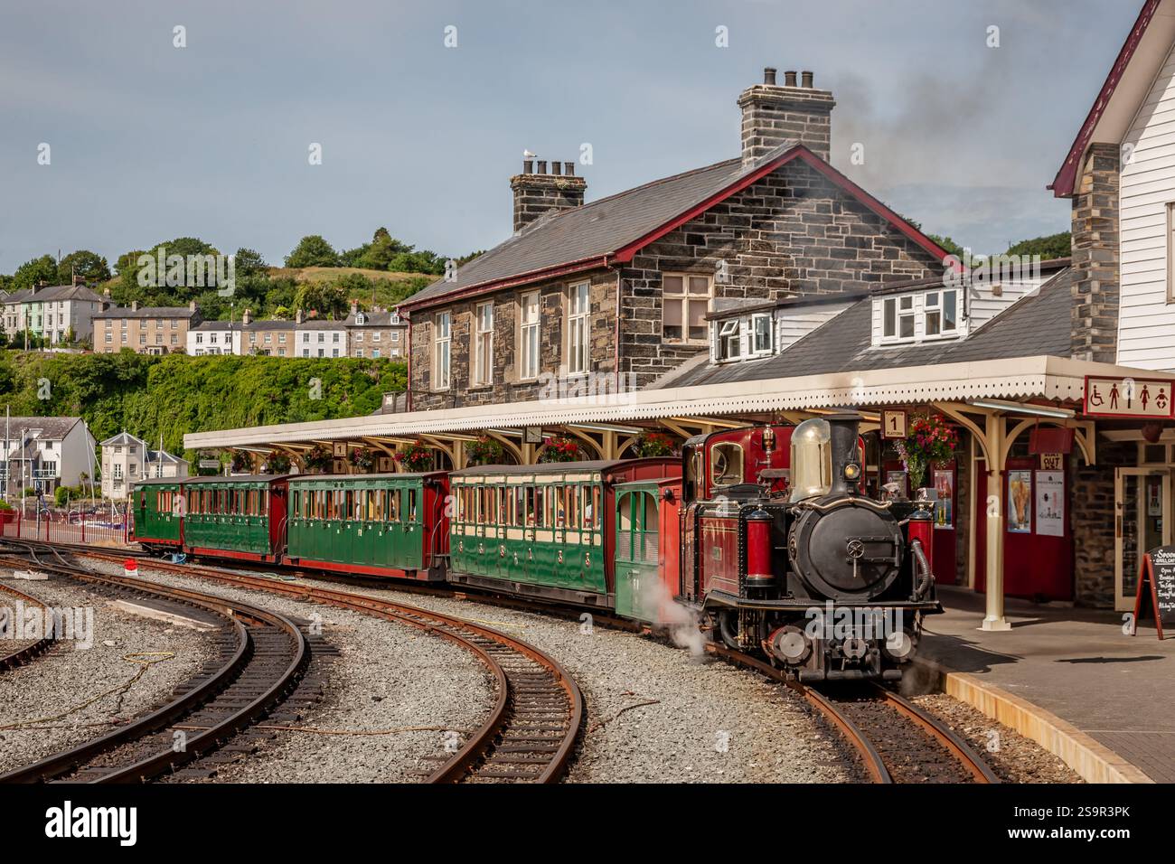 Ffestiniog Railway 'Single Fairlie' 0-4-4T No. 7 'Taliesin', Harbour ...