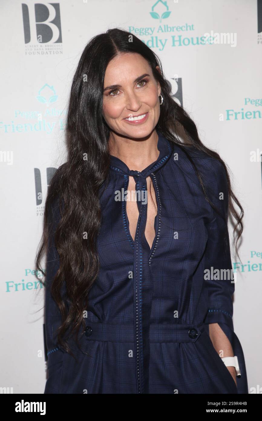 Demi Moore at the 30th Annual Friendly House Awards Luncheon, Arrivals ...