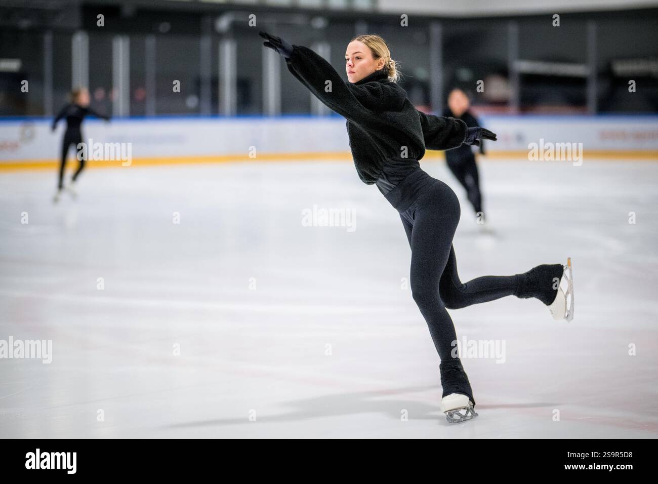 Antwerp, Belgium. 27th Jan, 2025. Belgian figure skater Loena Hendrickx ...