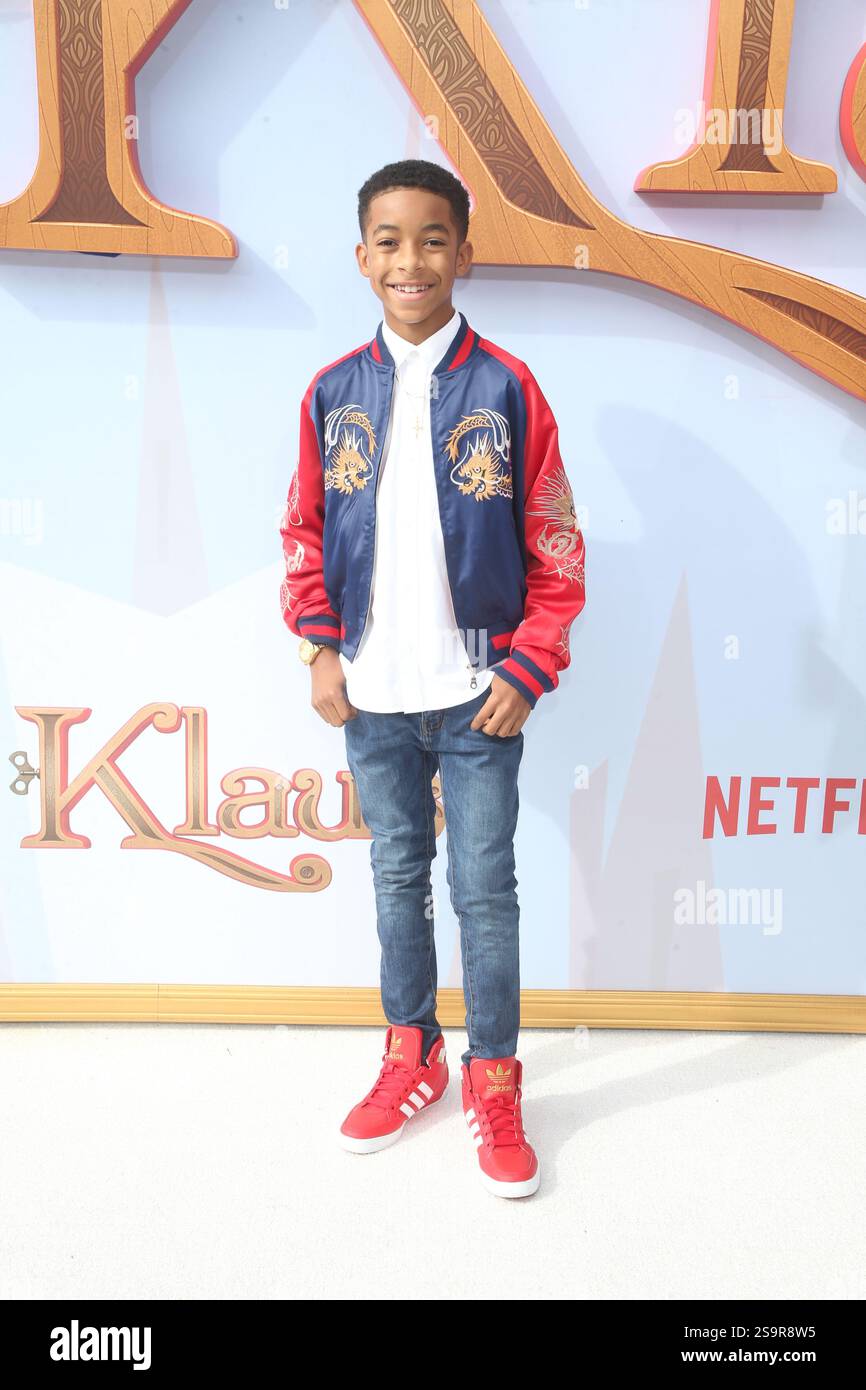 Isaiah Russell-Bailey at the 'Klaus' film premiere, Los Angeles, USA ...