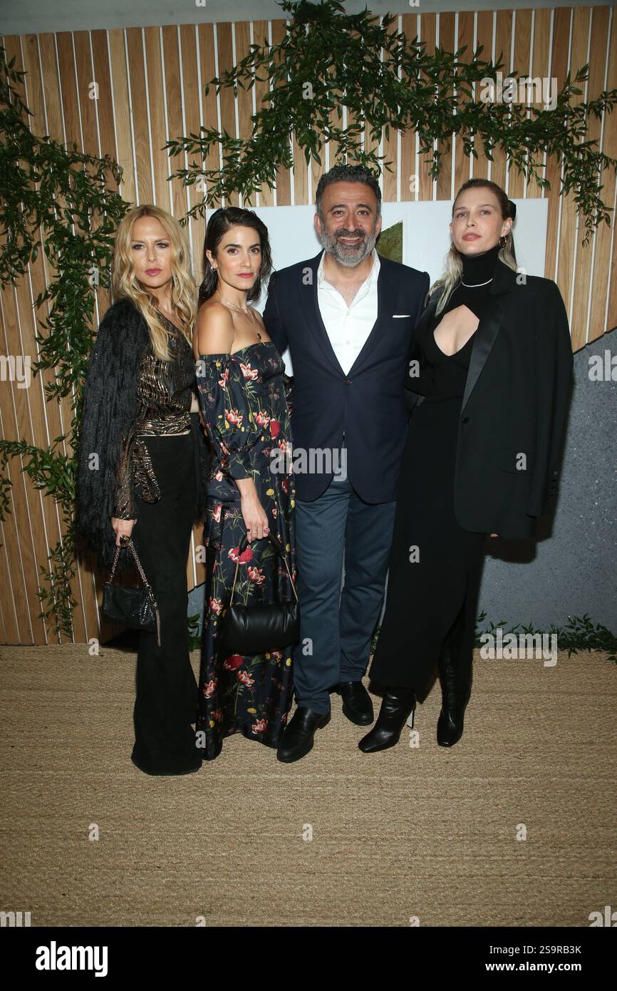 Arash azarbarzin hi-res stock photography and images - Alamy