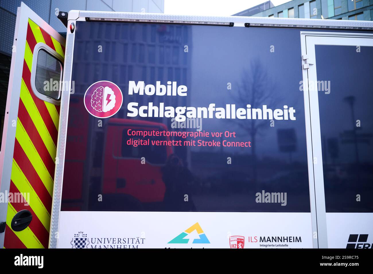 Berlin, Germany. 27th Jan, 2025. An emergency vehicle reads "Mobile ...
