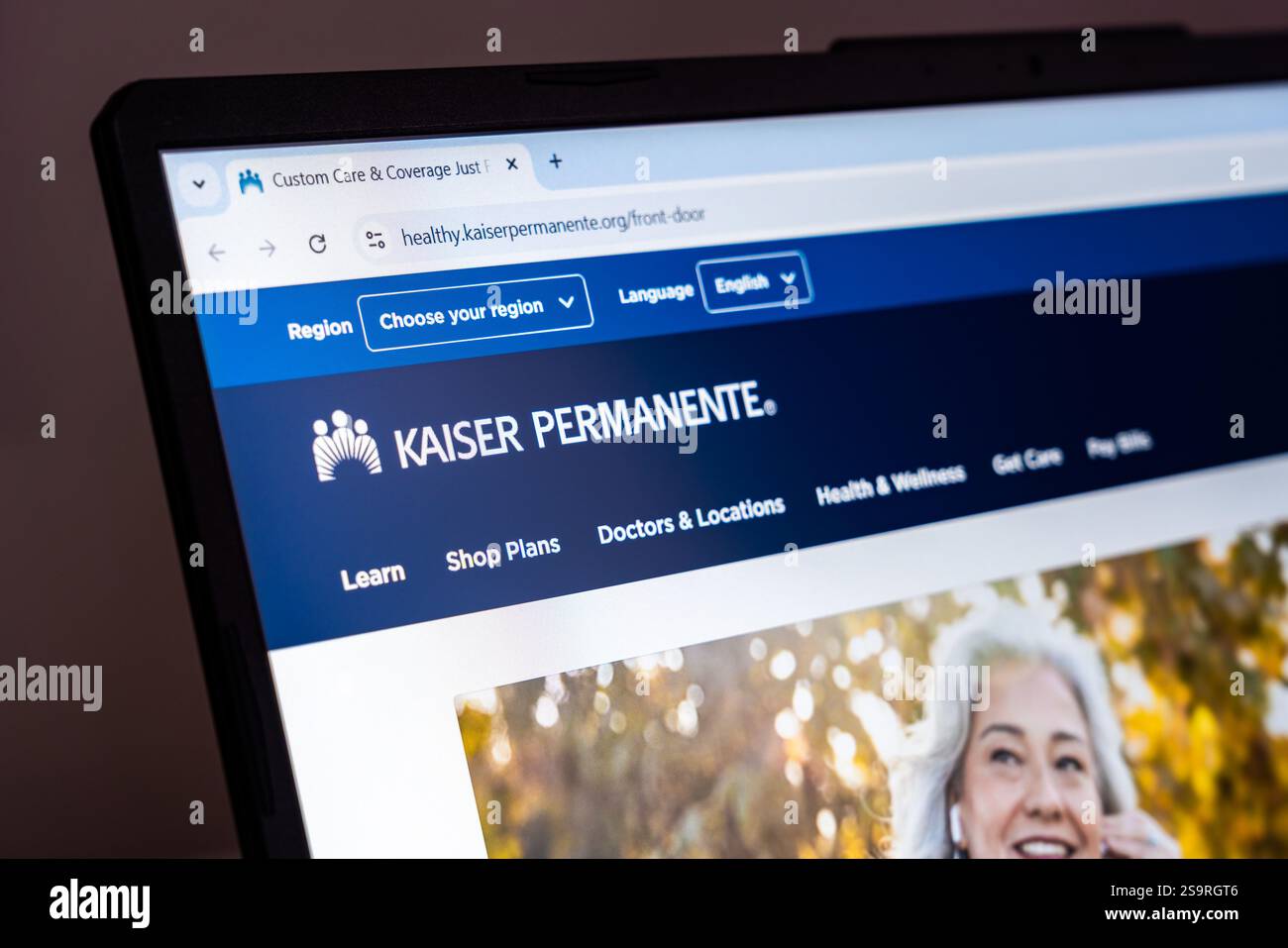 New York, USA - January 22, 2025: Kaiser Permanente healthcare website homepage showcasing ...