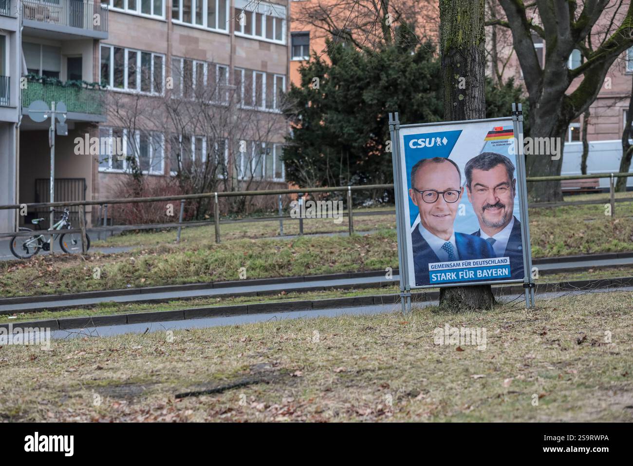 27.01.2025, Wahlplakate, Nürnberg: Wahlplakate zur Bundestagswahl 2025 ...