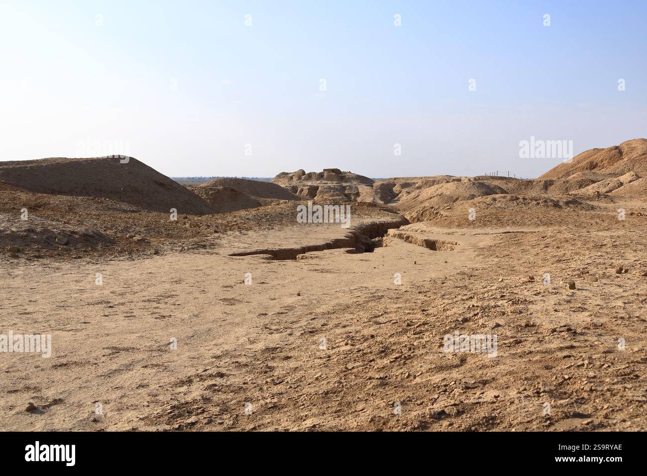 area of the excavation site in the Ancient City of Uruk, Iraq Stock ...