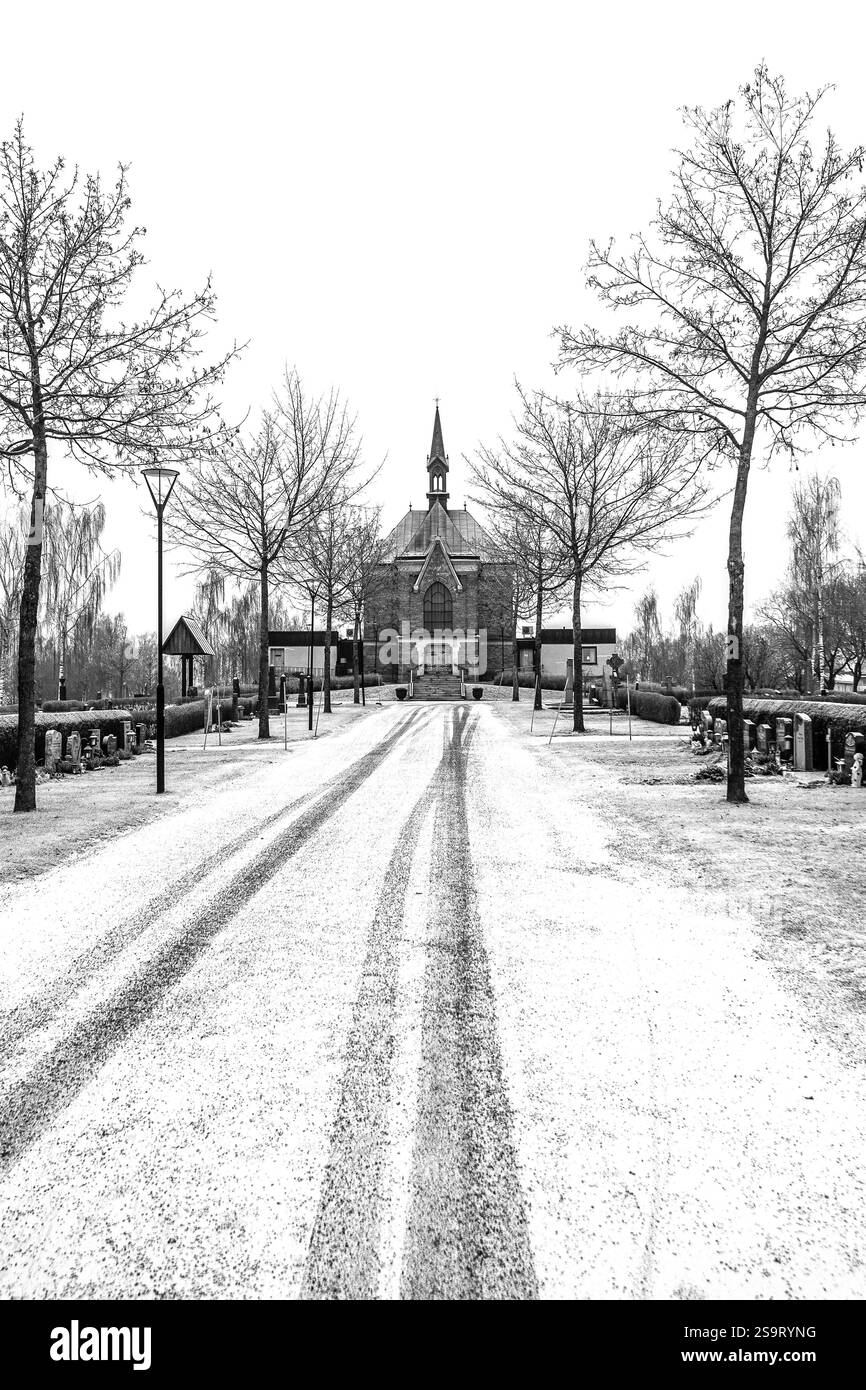 Snow burial Black and White Stock Photos & Images - Alamy