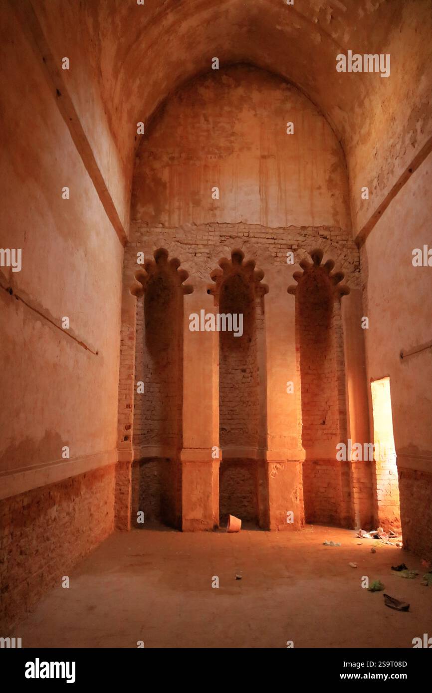 walls and bricks of renovation of the Main Caliphal Palace at Samarra ...