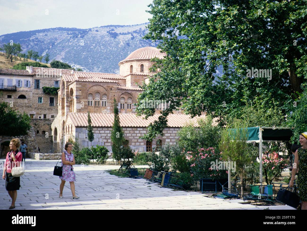 Hosios Loukas monastery, Byzantine architecture, Distomo, Boeotia ...