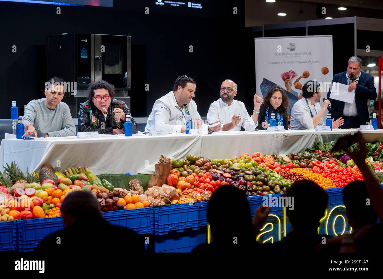 (L-R) Judges Jorge Vallejo, Gastón Acurio, Xanty Elías, José Pizarro, María Castro and Carlos ...