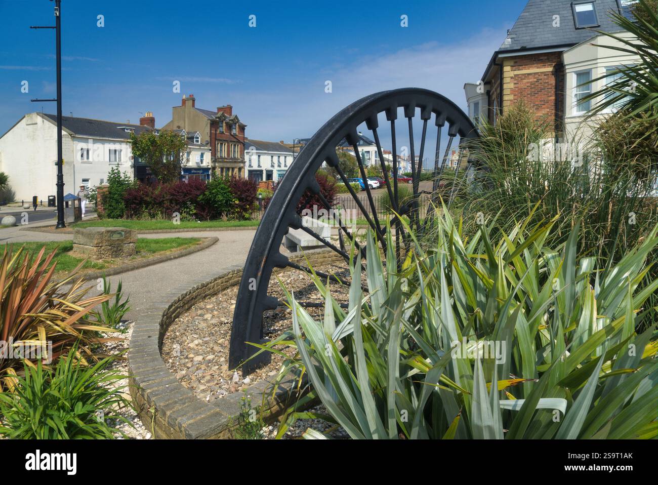 Seaham seafront with industrial mining wheel statue. Promenade ...