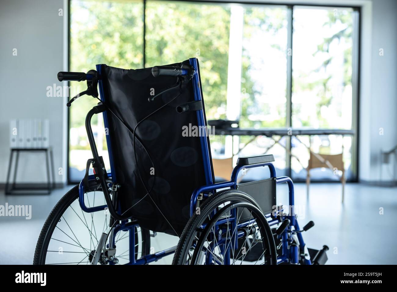 Hospital room with windows equipped for physiotherapy sessions and ...