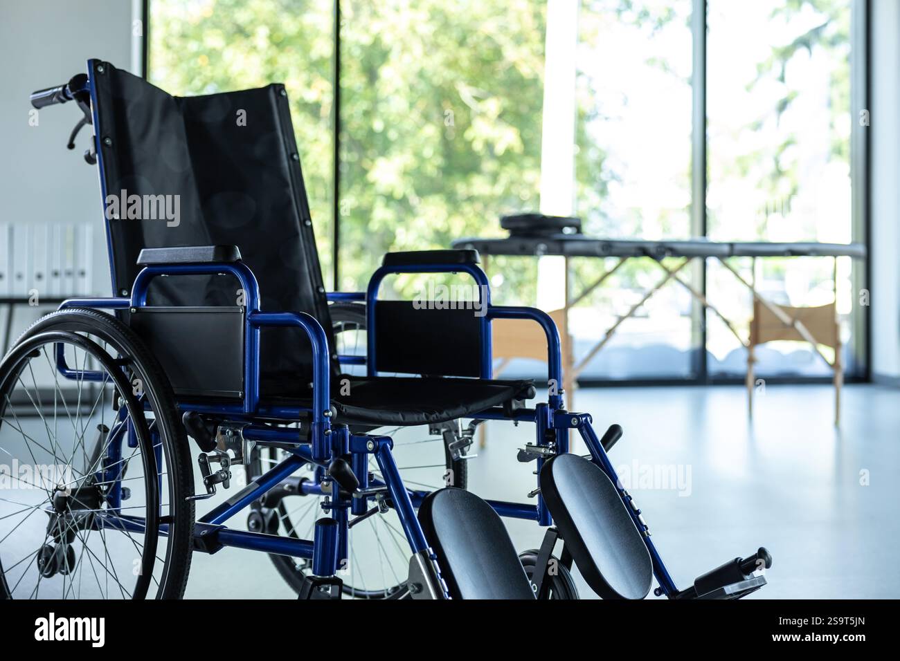 Hospital room with windows equipped for physiotherapy sessions and ...