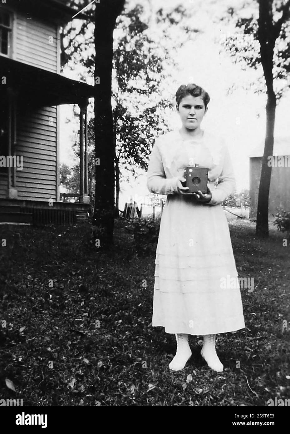 Learning photography camera Black and White Stock Photos & Images - Alamy