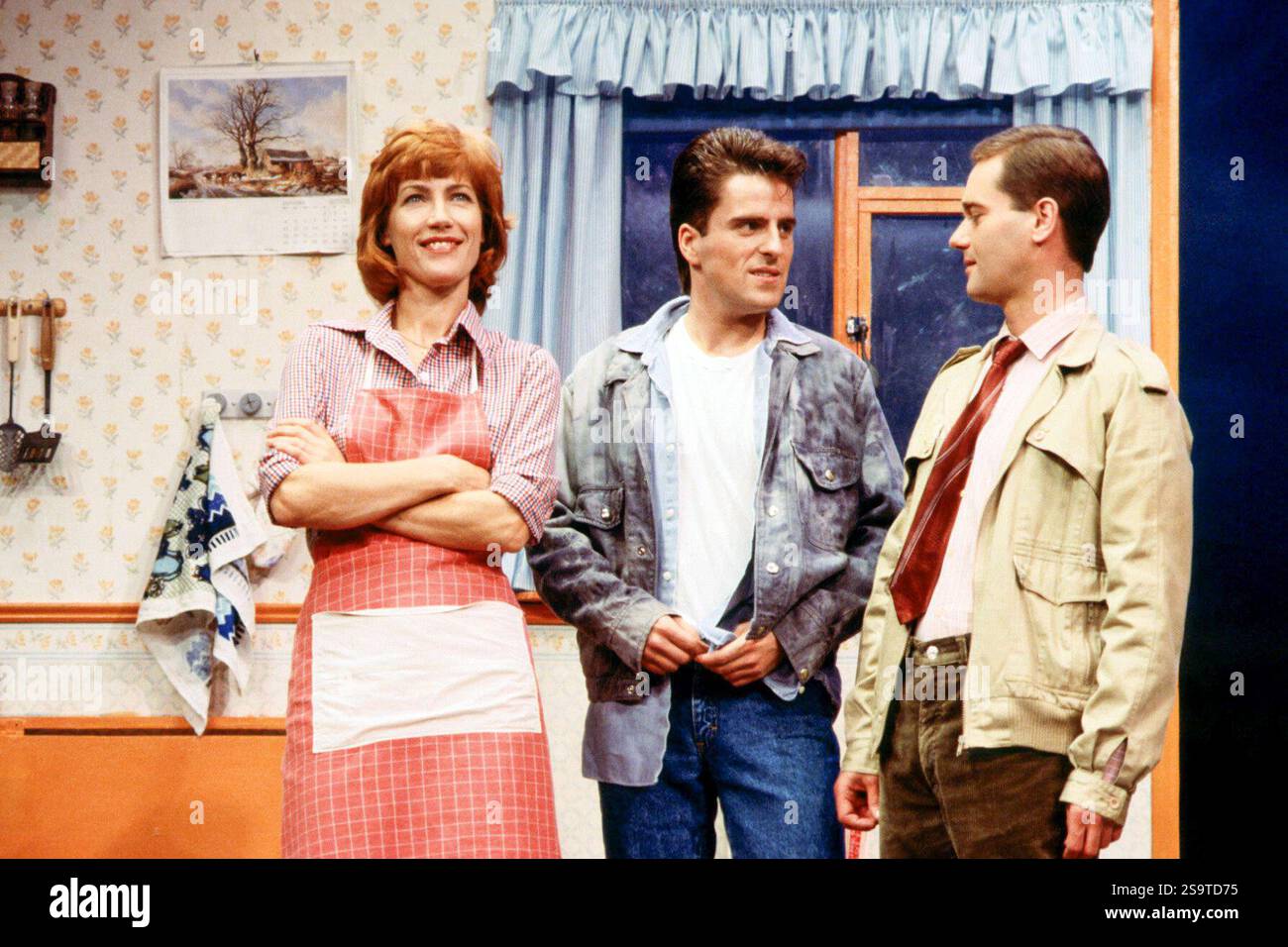 l-r: Kiki Dee (Mrs Johnstone), Con O'Neill (Mickey Johnstone), Robert ...