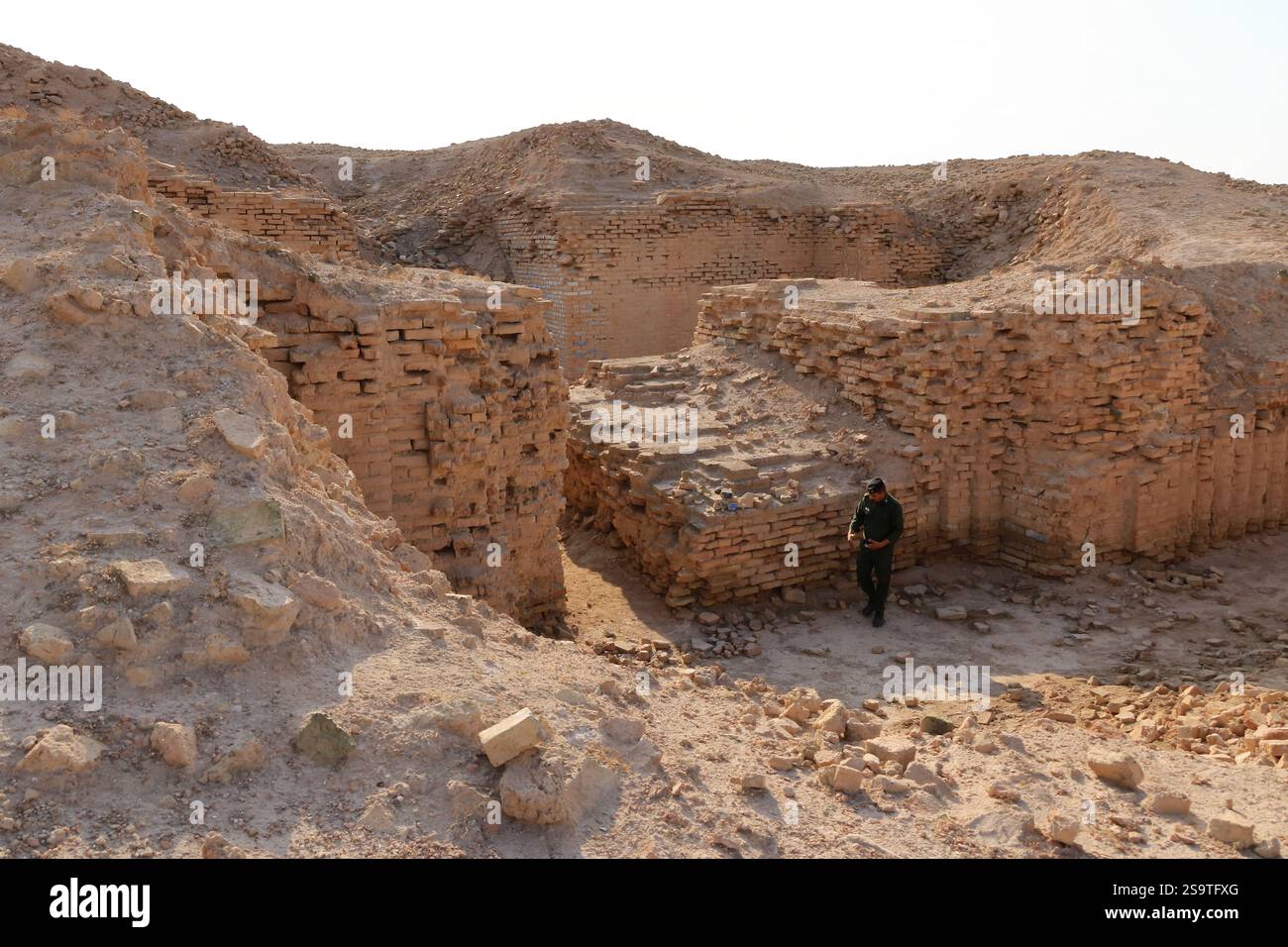 Uruk in Iraq - November 12 2024: tourists visit the excavation site in ...