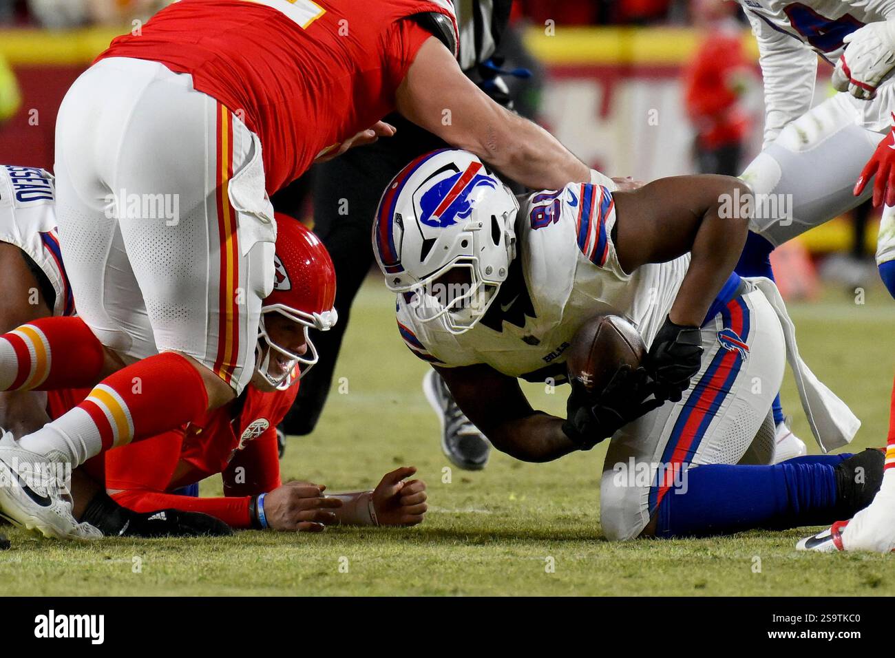 Buffalo Bills defensive tackle Ed Oliver (91) takes a fumble away from ...