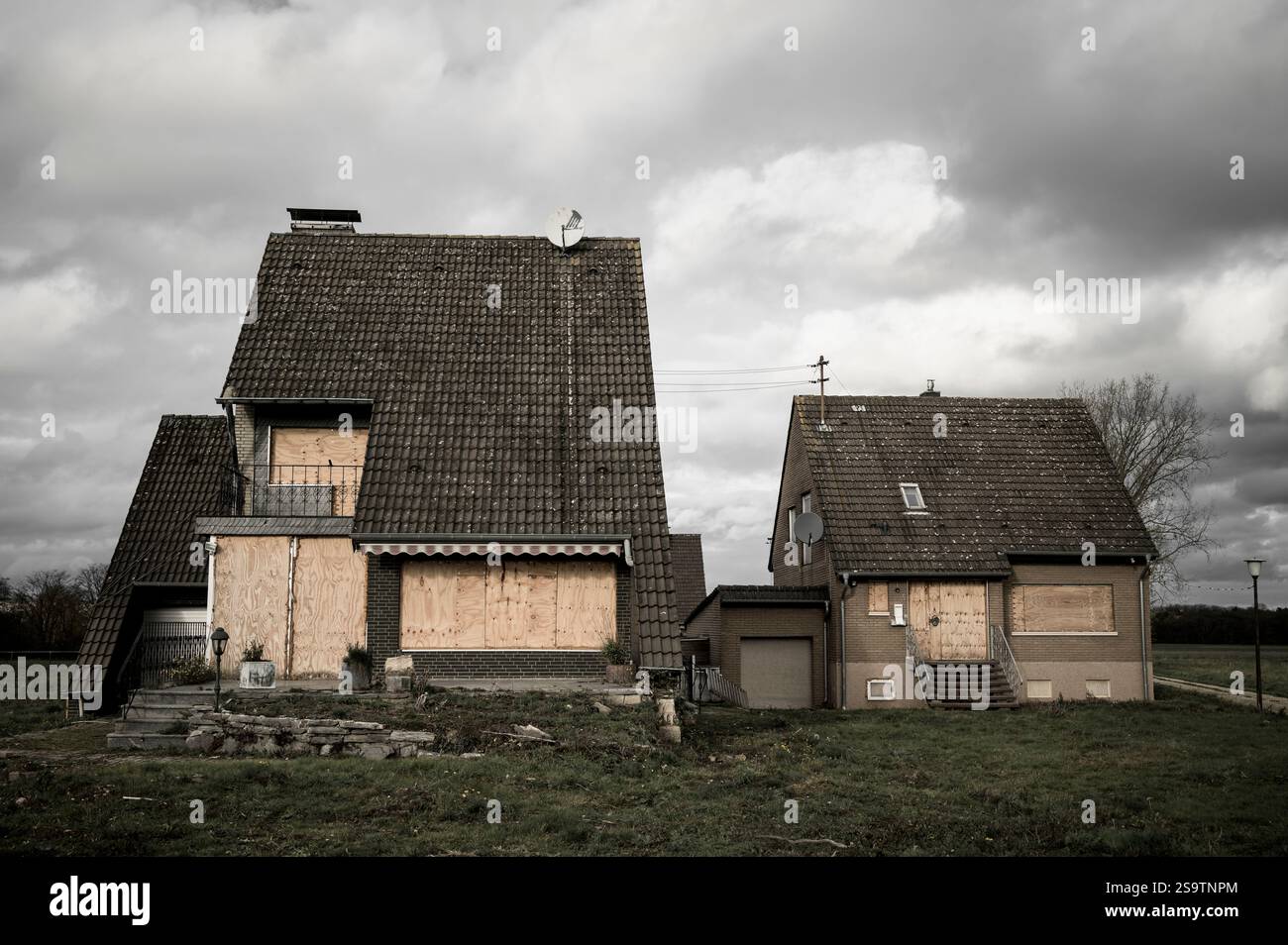 Haunting places hi-res stock photography and images - Alamy