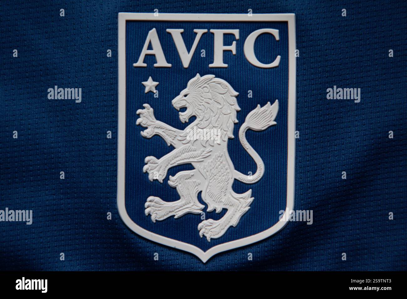 Aston villa football badge hi-res stock photography and images - Alamy
