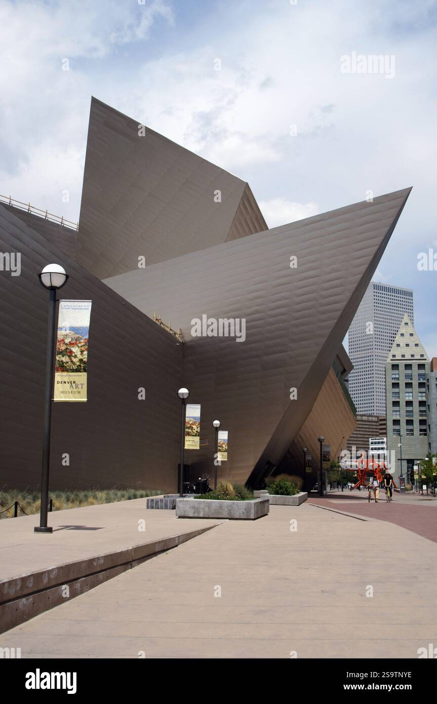 Denver Art Museum (DAM). Frederic C. Hamilton Building. Designed by ...