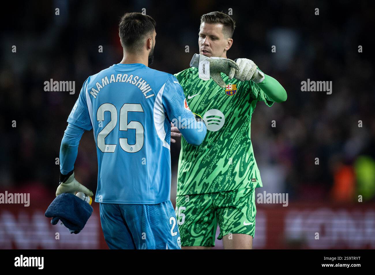 Barcelona, Germany. 26th Jan, 2025. Fussball La Liga 21. Spieltag FC ...