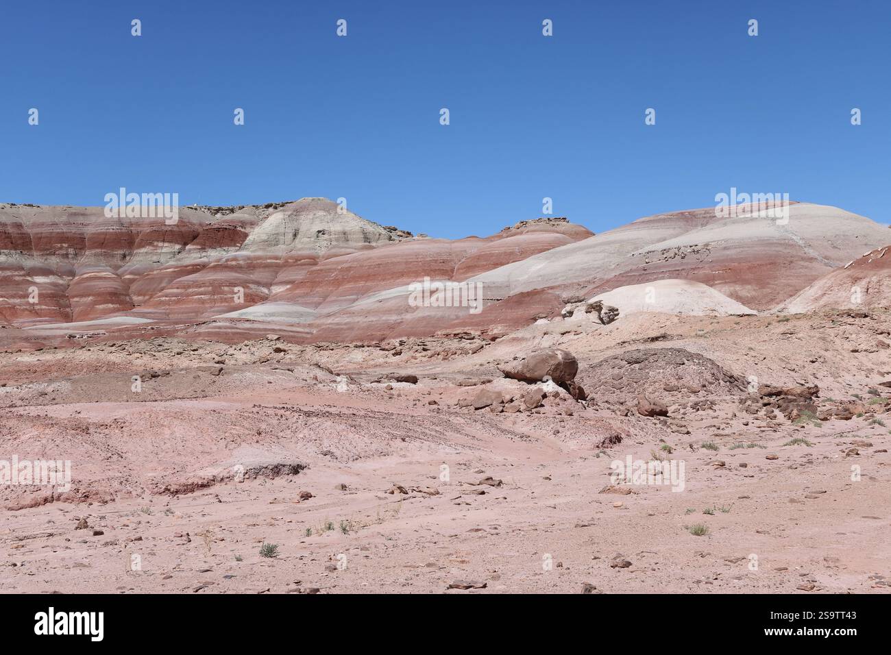 Otherworldly Bentonite Hills in the Utah desert near Hanksville Utah ...
