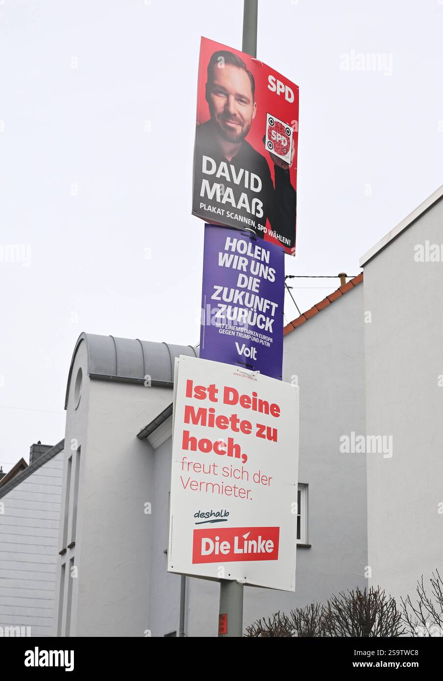 24.01.2025, xjrdrx, Politik Bundestagswahl 2025, Wahlplakate in Bayern ...