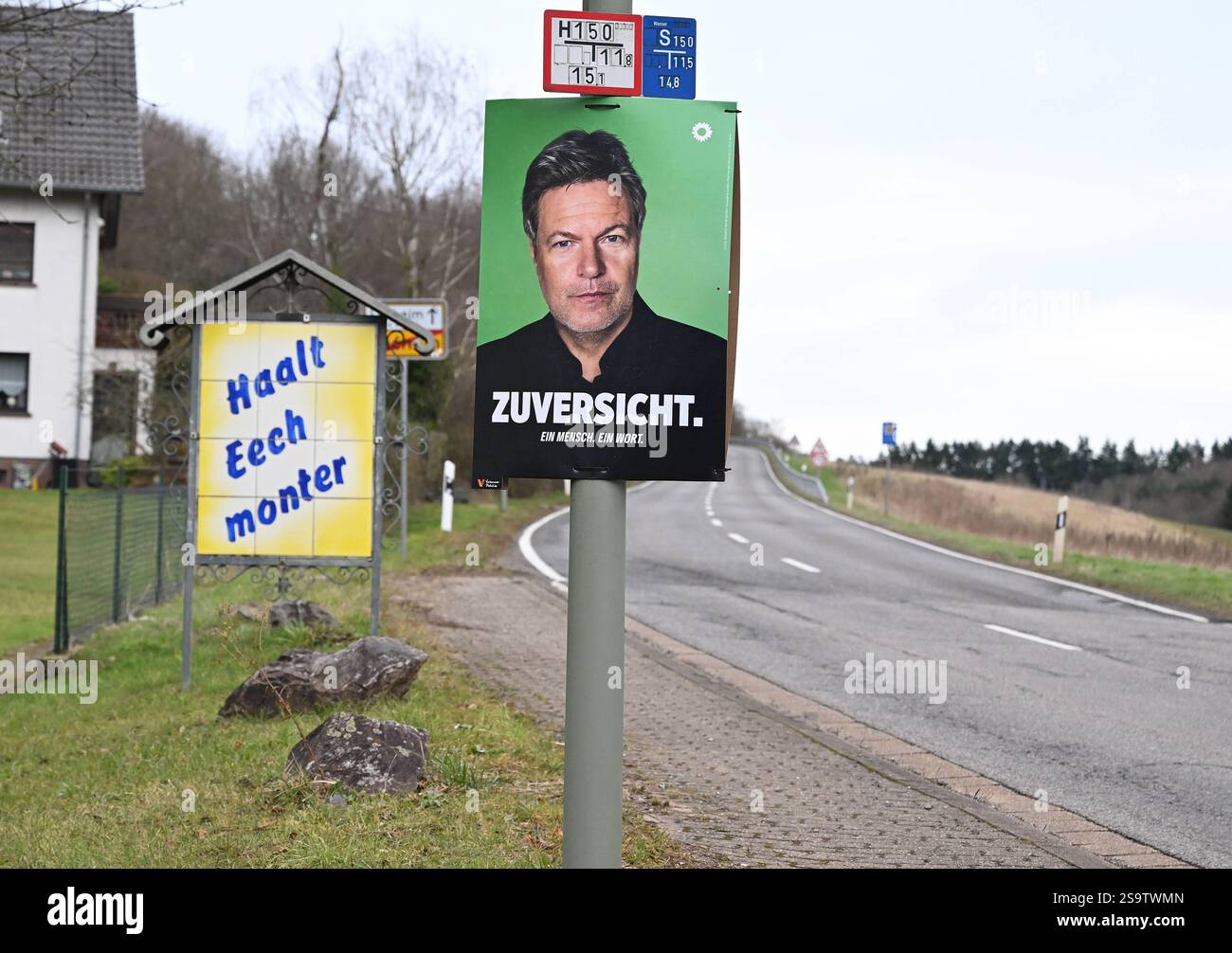 24.01.2025, xjrdrx, Politik Bundestagswahl 2025, Wahlplakate in Bayern ...