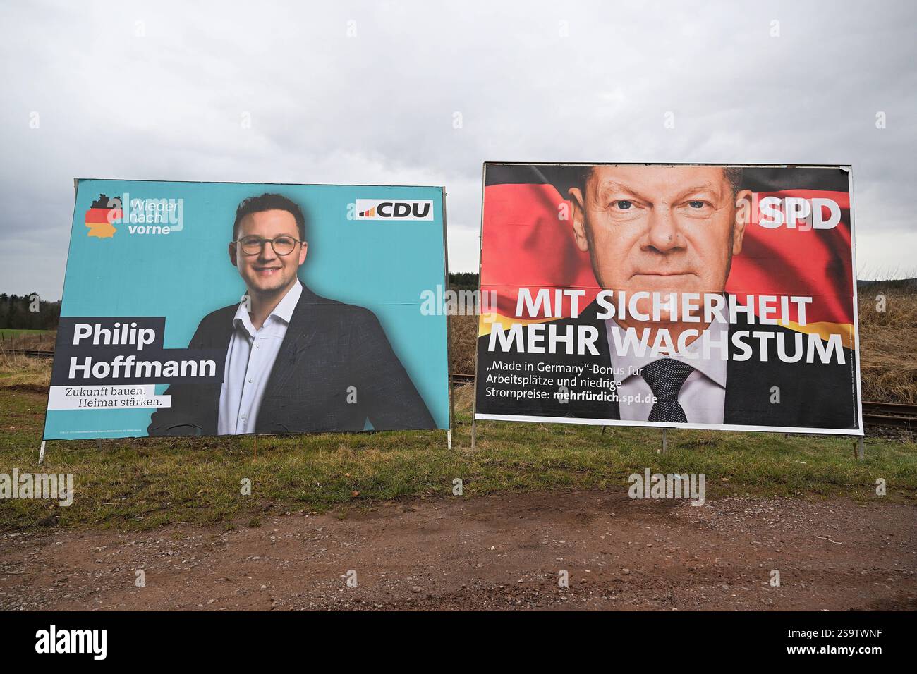 24.01.2025, xjrdrx, Politik Bundestagswahl 2025, Wahlplakate in Bayern ...