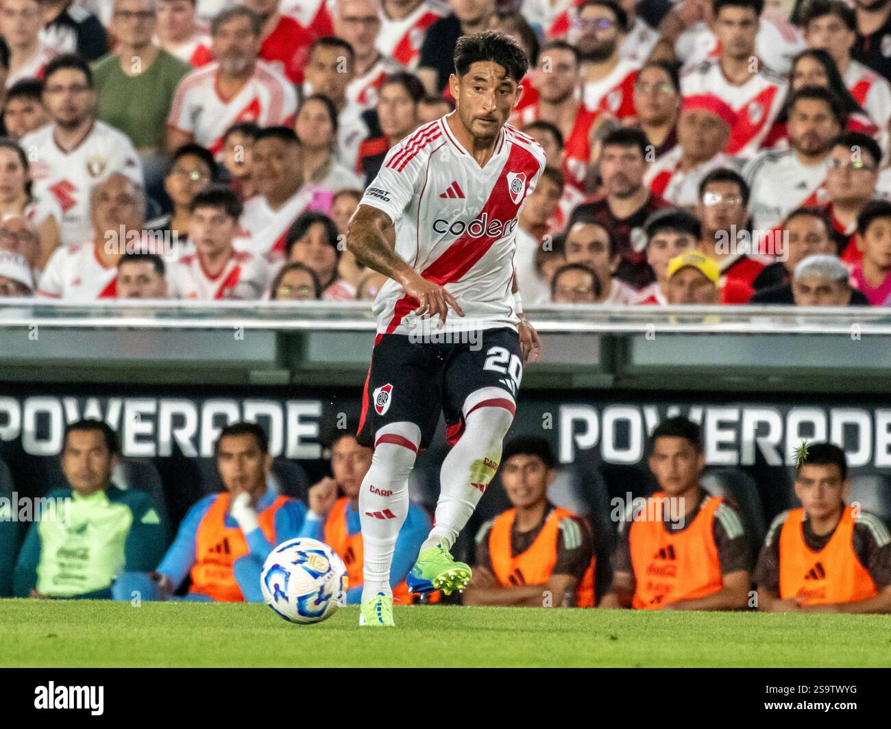 Milton Casco in action at River Plate's MAs Monumental Stadium Stock Photo - Alamy