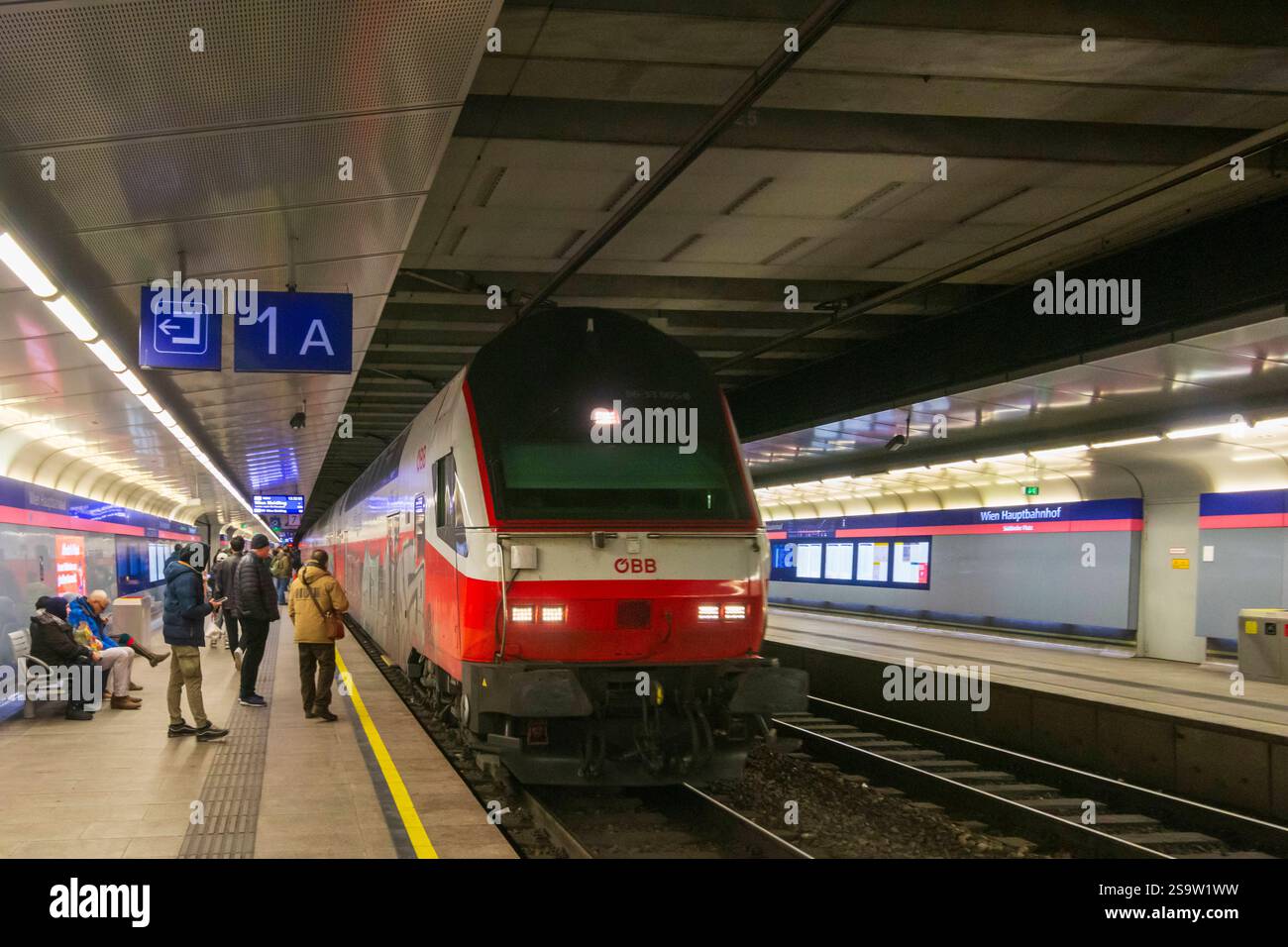 platform 1 in tunnel of station Wien Hauptbahnhof, REX double-decker ...