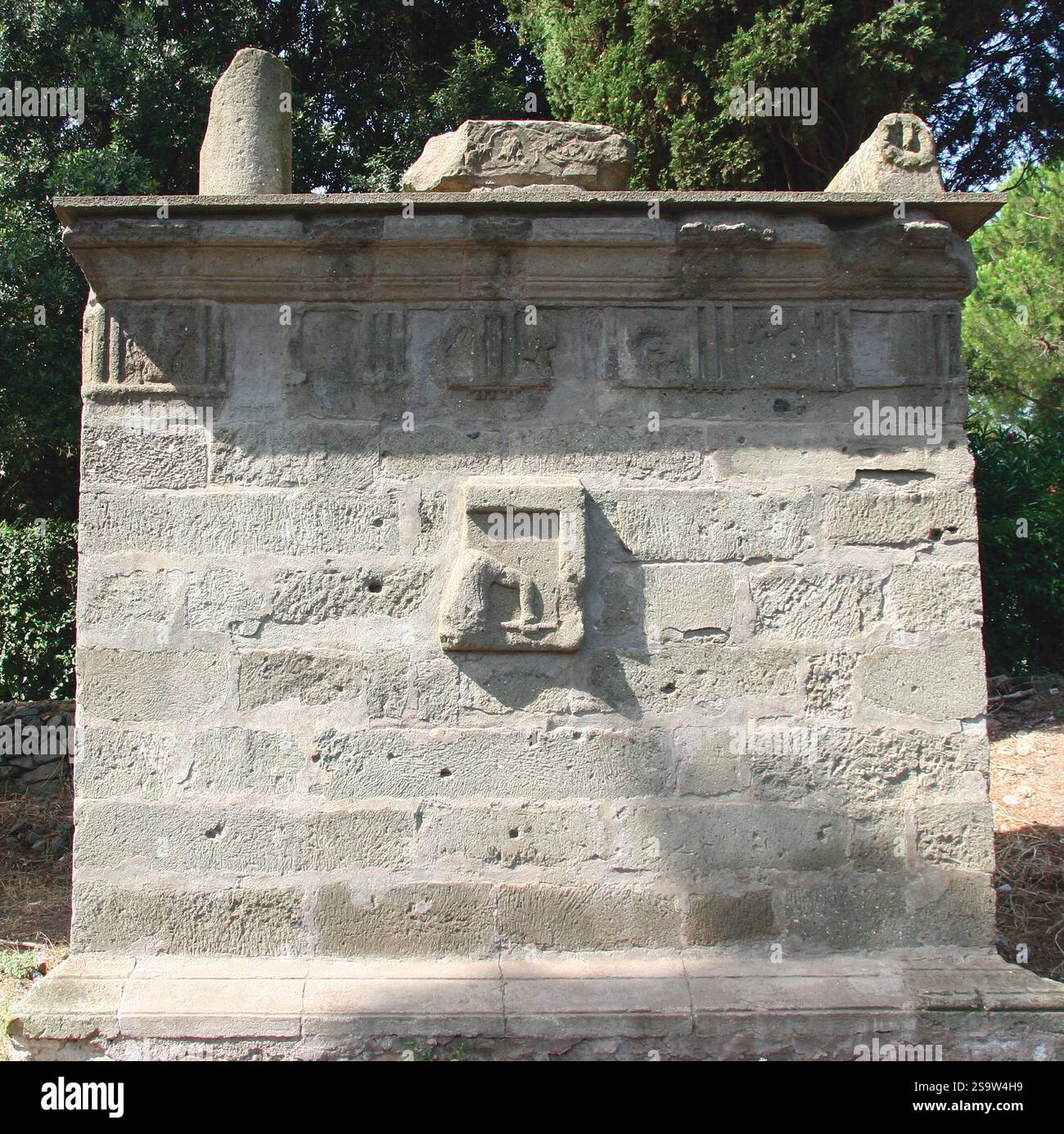 Licini doric tomb hi-res stock photography and images - Alamy