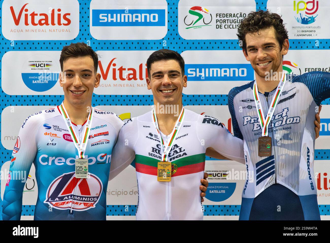 Velodromo Nacional de Sangalhos The gold medal Iuri Leitão, the silver ...