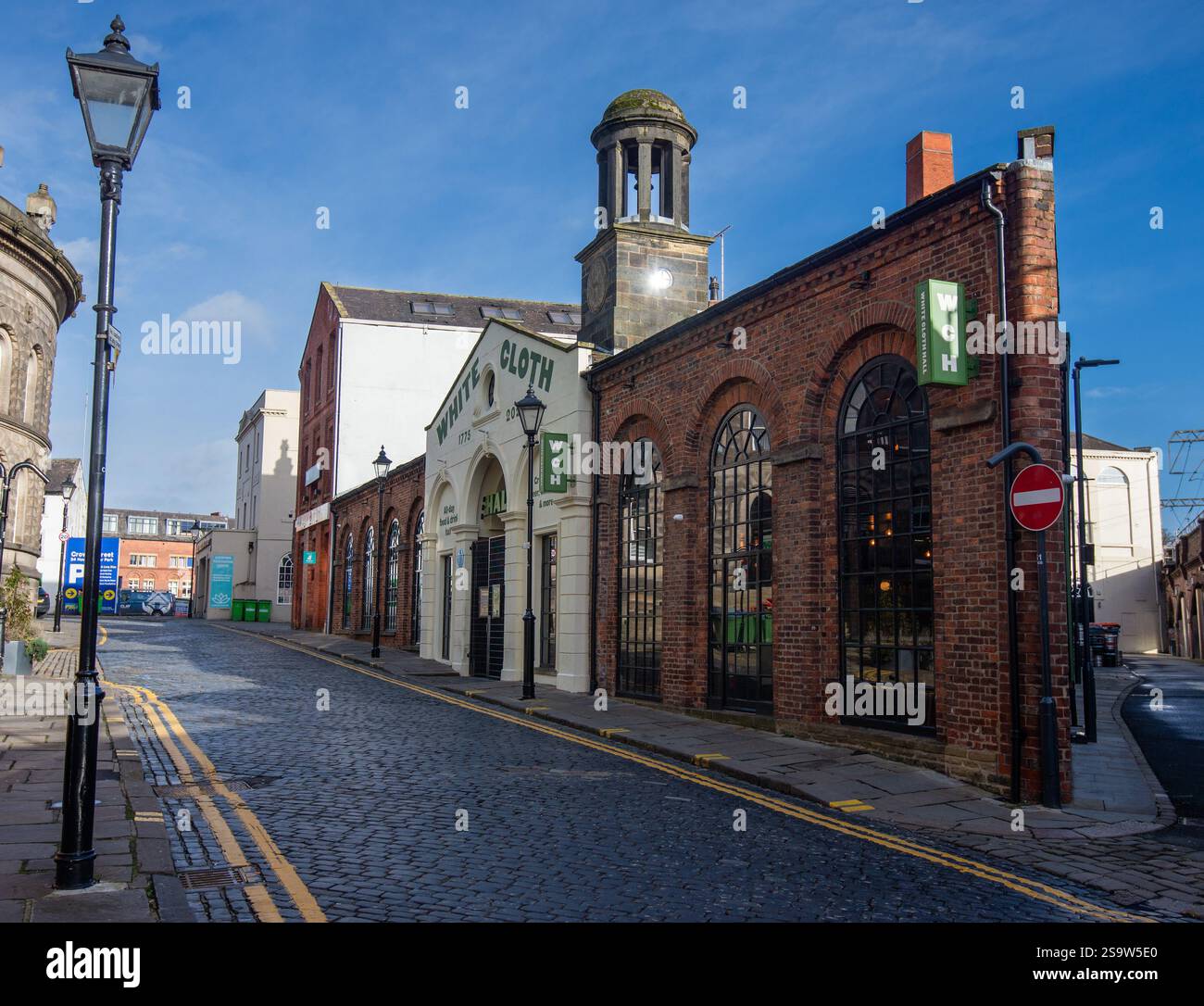 White Cloth Hall in central Leeds, West Yorkshire, England, UK Stock ...