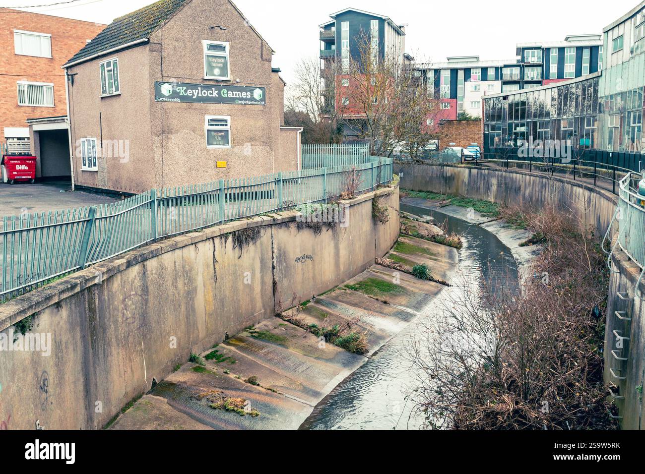 River Crouch at Wickford from above the bridge at Halls Corner ...