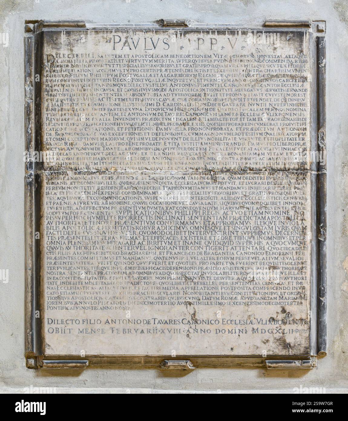 An inscription from 1642 in the Lisbon Cathedral (the Cathedral of ...