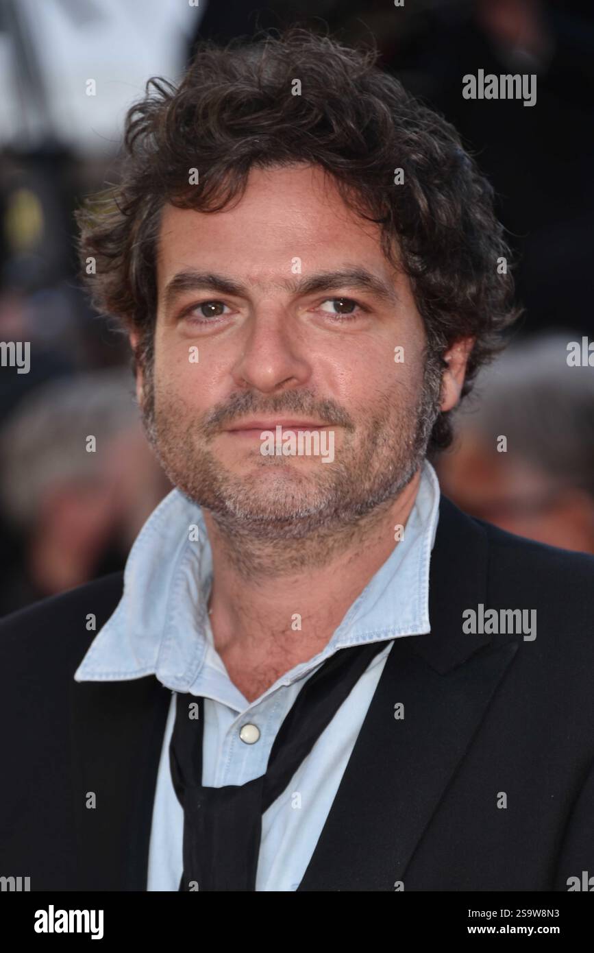 CANNES, FRANCE - MAY 12: Matthieu Chedid at 'Girls Of The Sun (Les ...