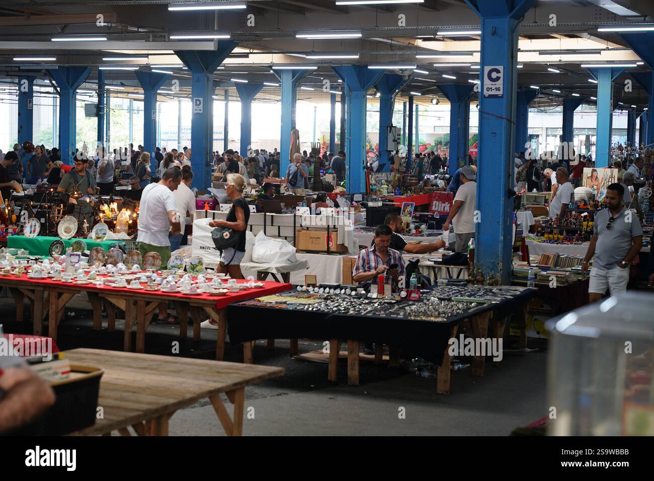 ISTANBUL, TURKIYE - AUGUST 04, 2024: Ferikoy Flea Market in Istanbul ...