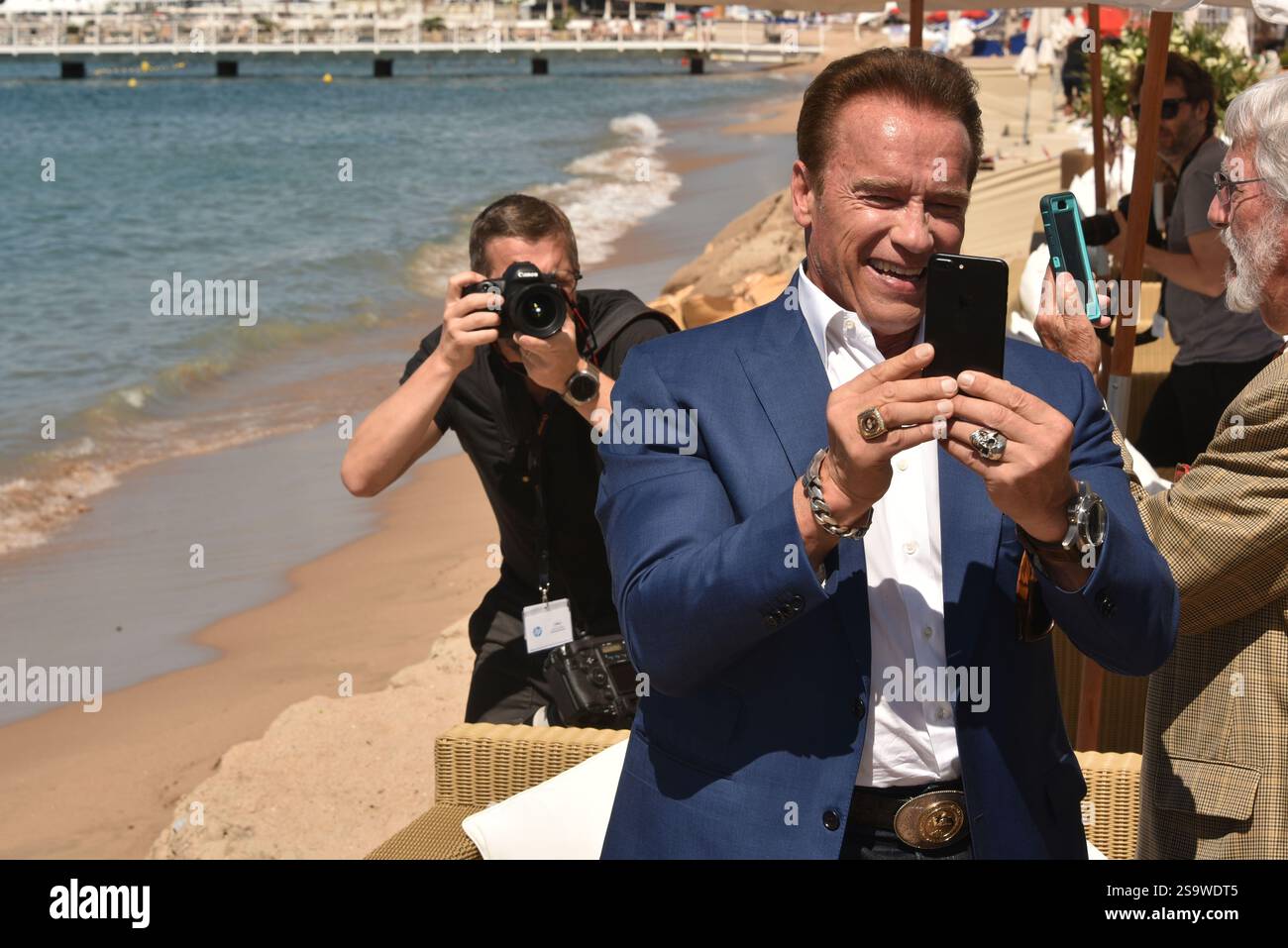 ARNOLD SCHWARZENEGGER, JEAN-MICHEL COUSTEAU at documentary WONDERS OF ...
