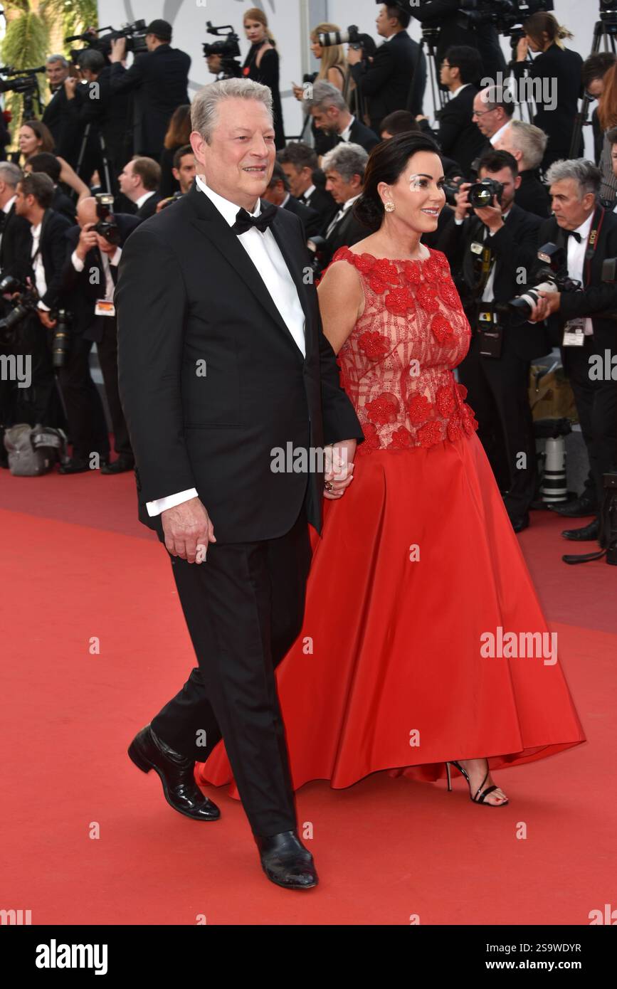 Al Gore and Elizabeth Keadle 'The Killing Of A Sacred Deer' film ...