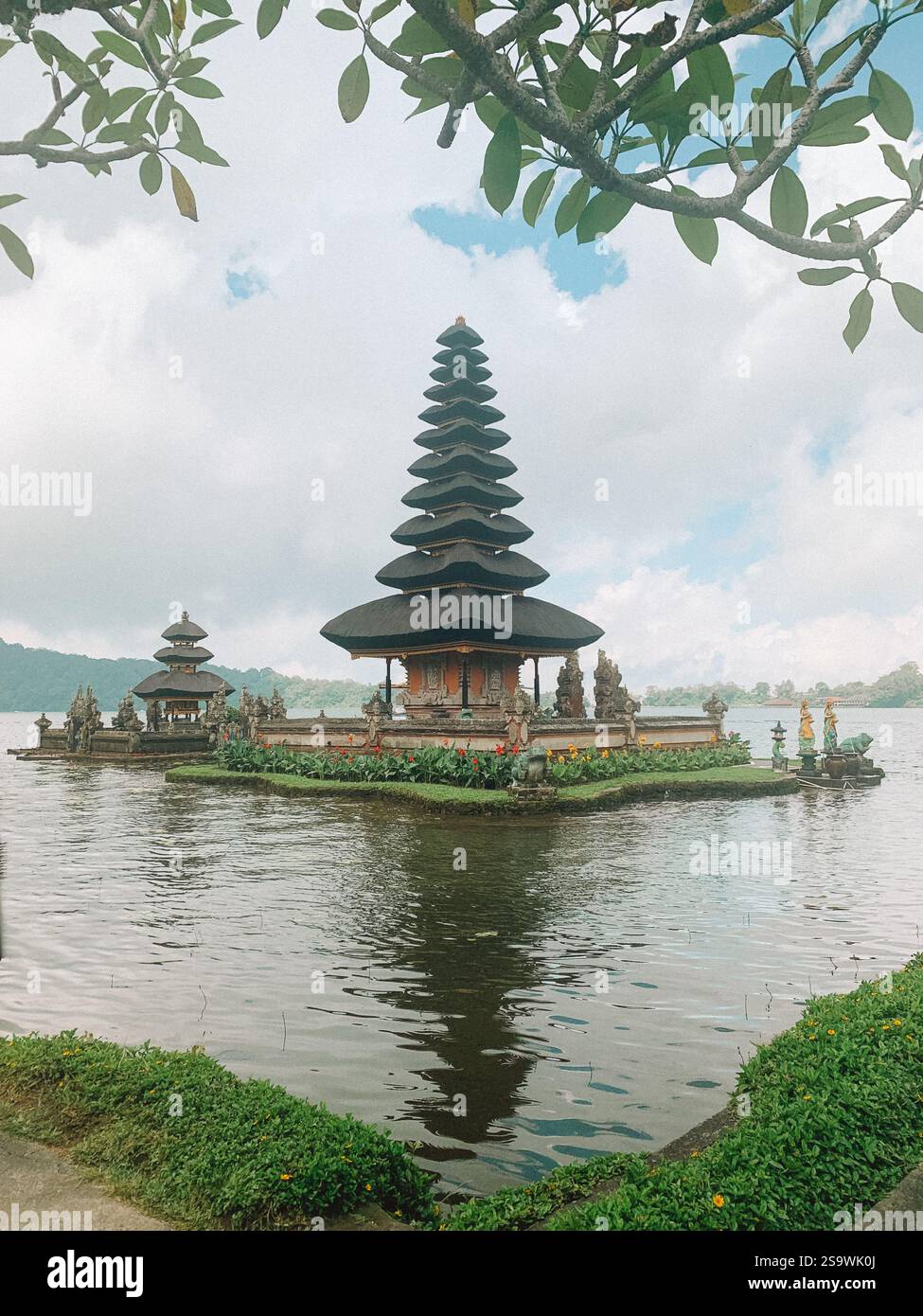 Stunning photograph of Ulun Danu Beratan Temple, situated on the serene ...