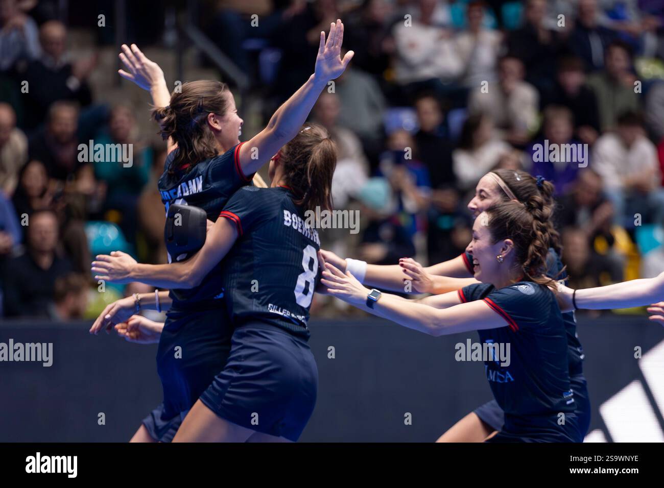Frankfurt, Deutschland. 25th Jan, 2025. Linnea Weidemann (Berliner HC ...