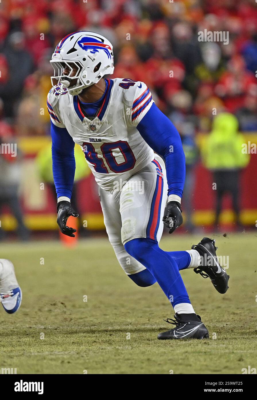 Buffalo Bills linebacker Von Miller (40) rushes on a play during the ...