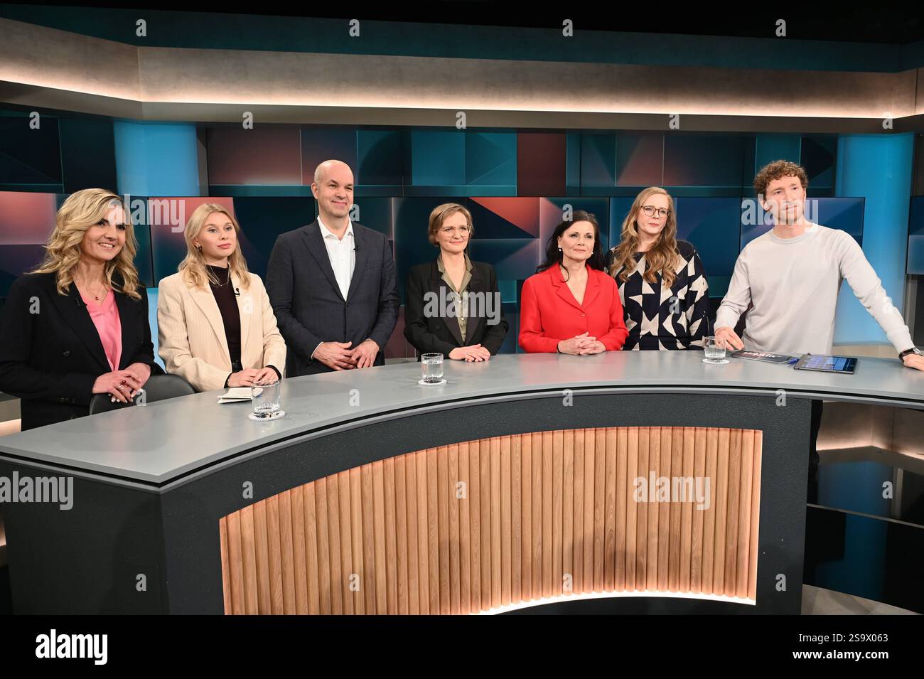 Unternehmerin Mareike Boccola, l-r, Journalistin Anne-Catherine Beck ...